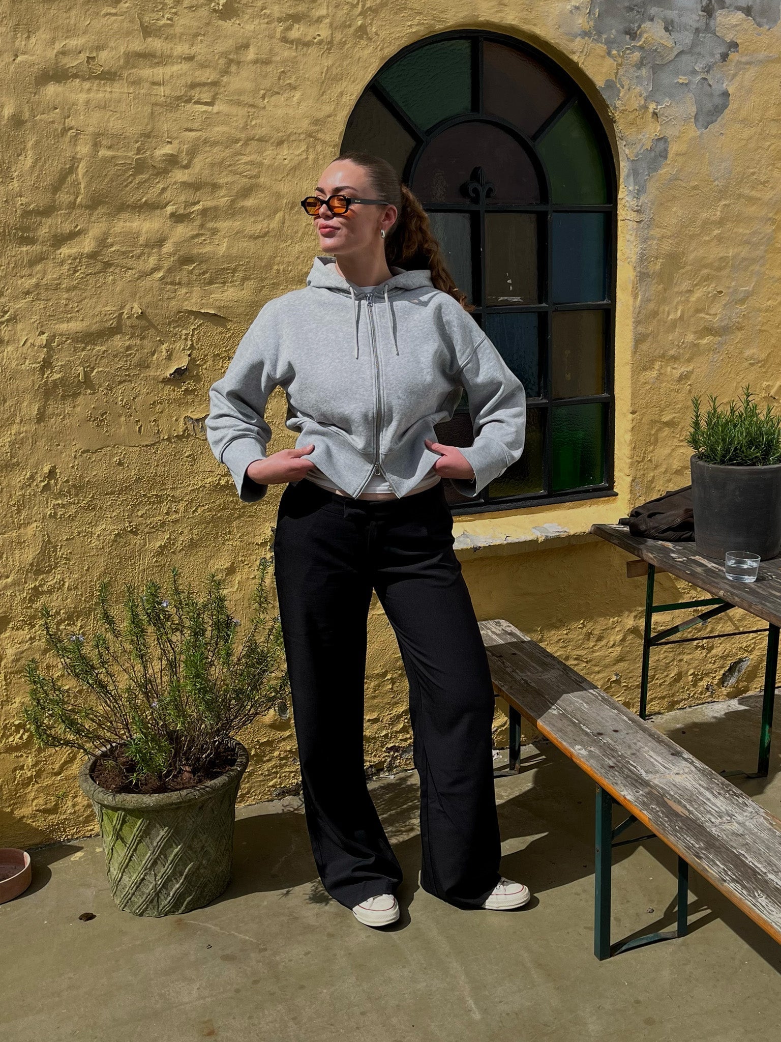 Preloved Nora Low Waist Pants - Black