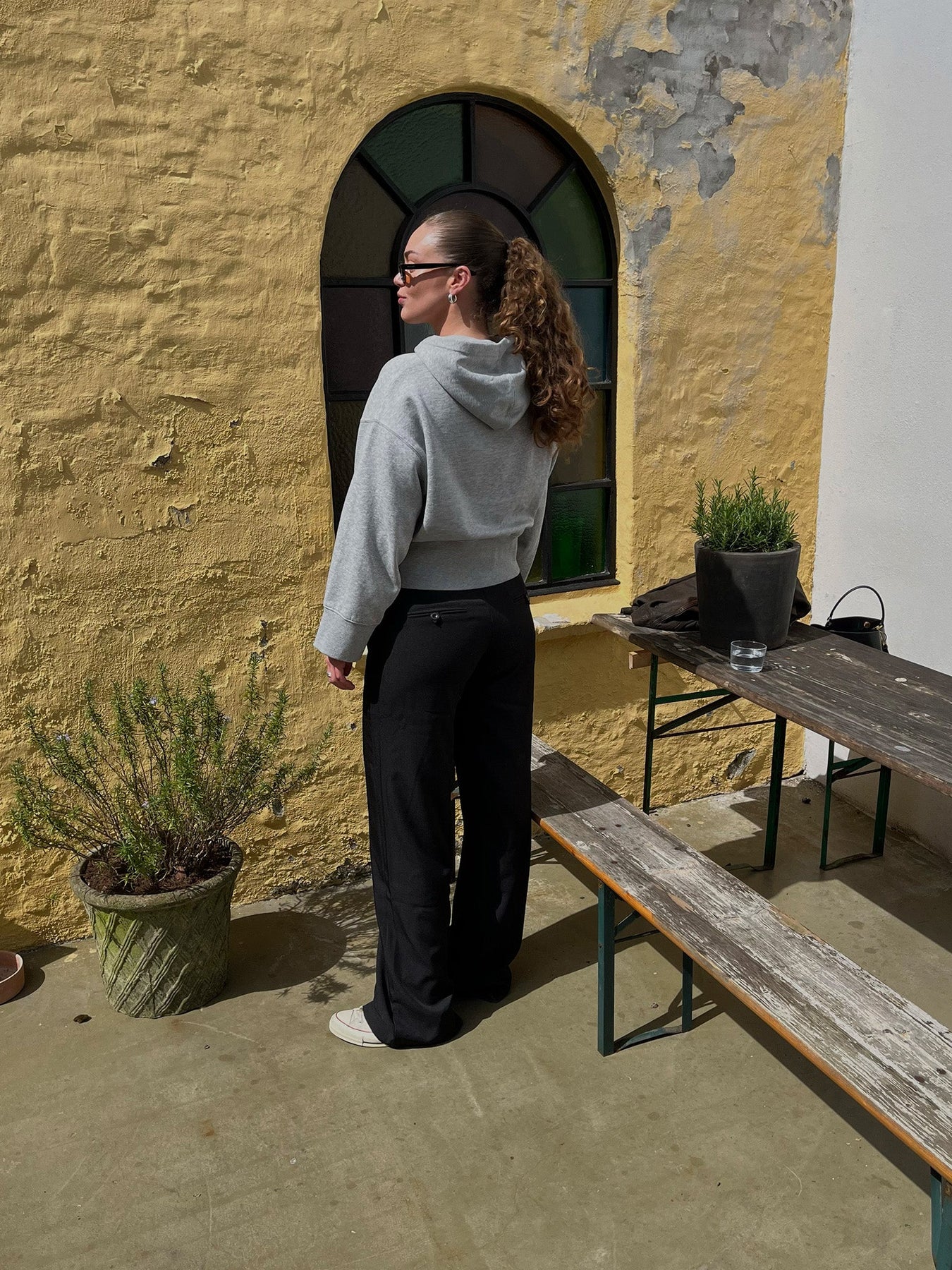 Preloved Nora Low Waist Pants - Black